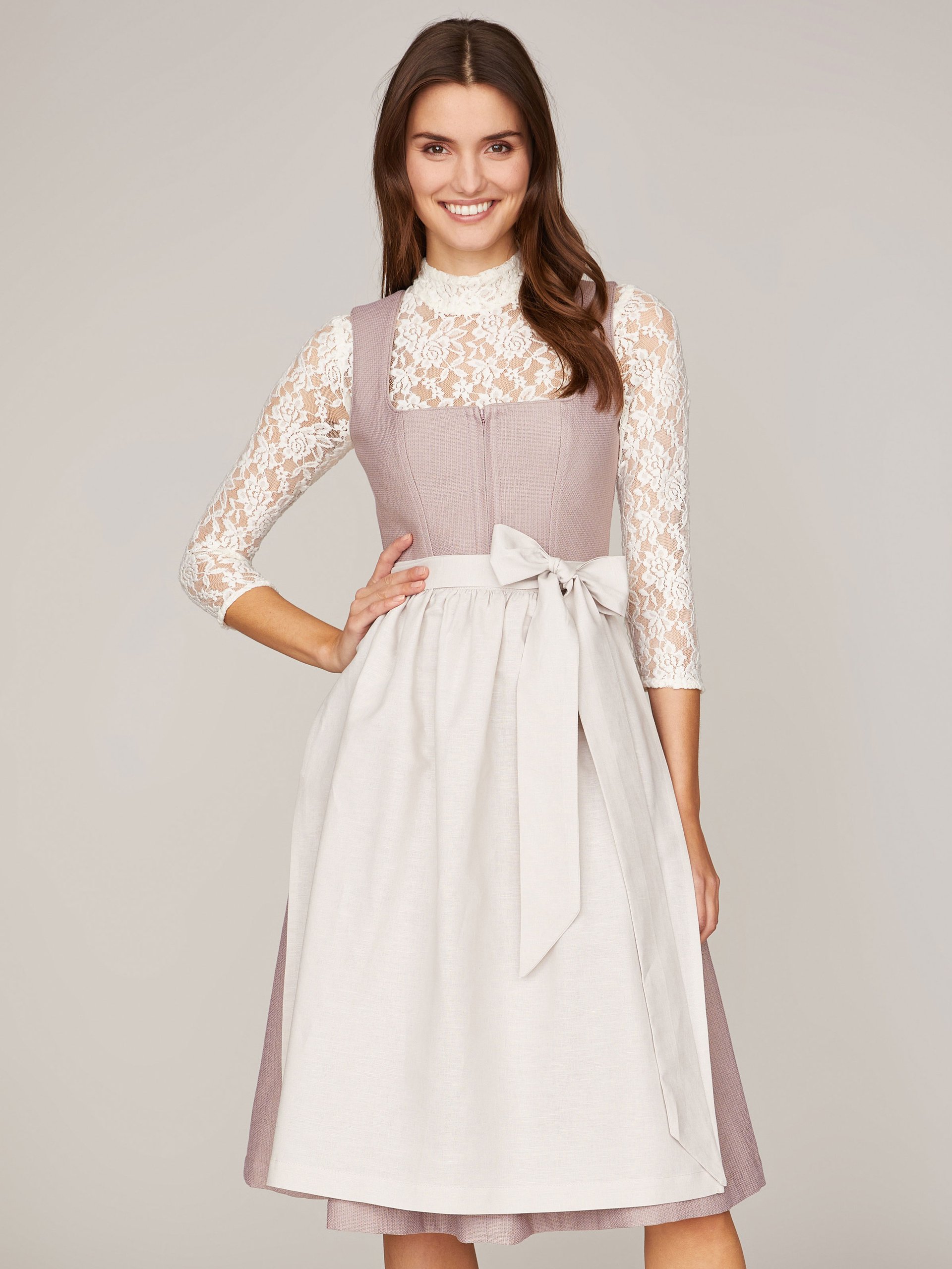Hochwertige Leinendirndl online kaufen | LIMBERRY